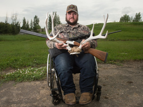 Saskatchewan allows motorized wheelchairs for disabled hunters - Spinal ...